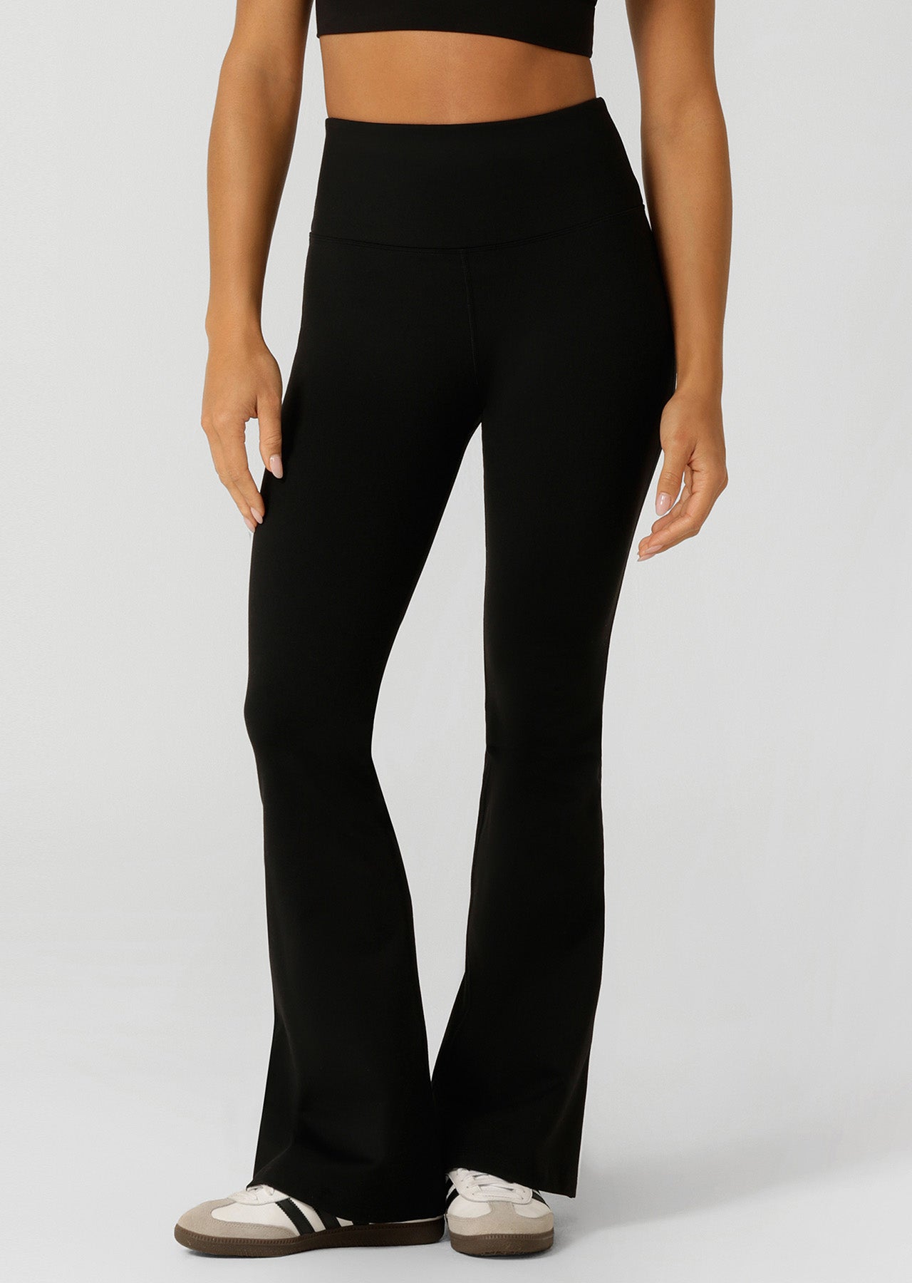 Lotus Thermal Flared Leggings – Lorna Jane